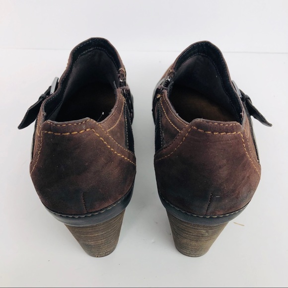 Clarks | Shoes | Clarks Artisan Buckle Brown Ankle Booties 85 | Poshmark